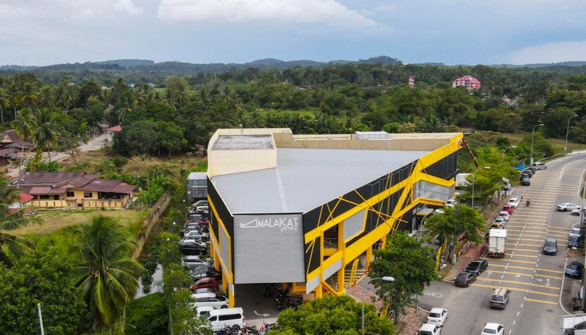 Malakat Mall Masjid Tanah terpaksa keluar, pindah lokasi